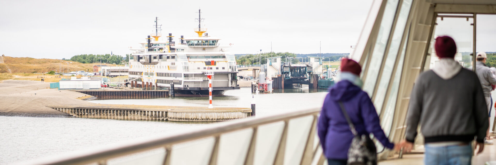 Te voet op de boot naar Texel? Meer info voor voetgangers | VVV Texel